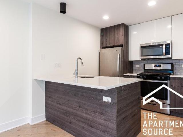 1 Br, 1 bath, Condo 954 West Grace St