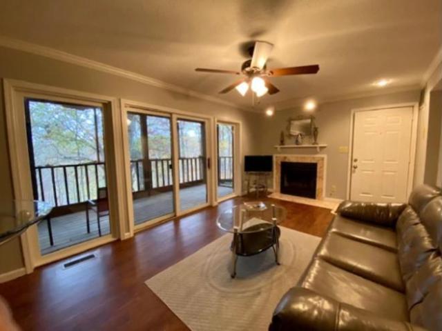 1 Br, 1 bath, Condo 9578 S Lake Ridge Drive