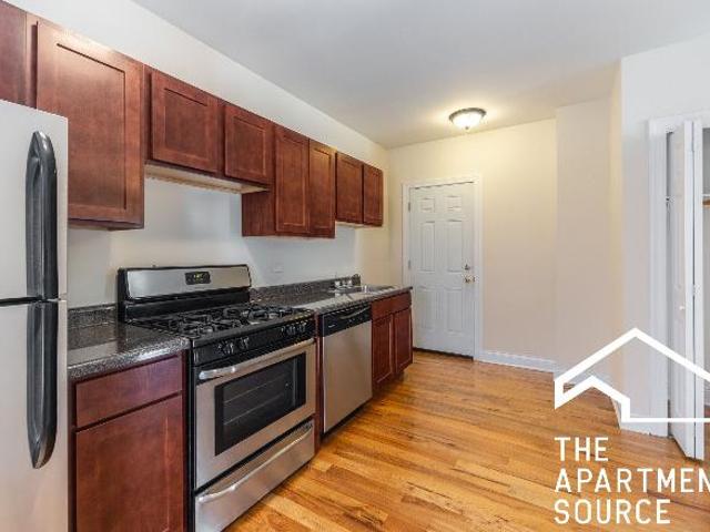 1 Br, 1 bath, Condo 957 West Cornelia