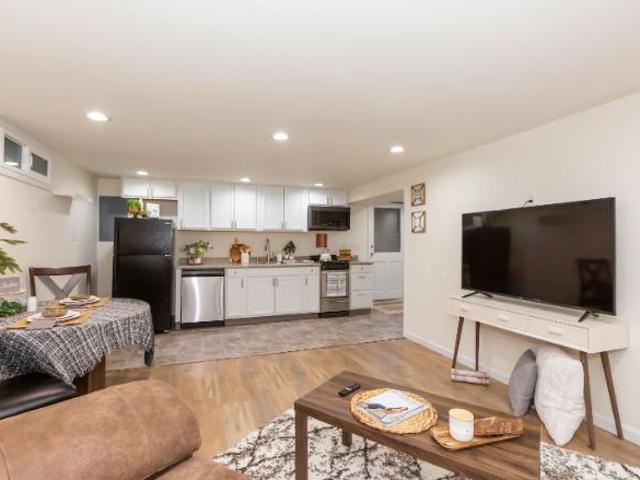 1 Br, 1 bath, Condo 9640 Fredrickson Rd NW
