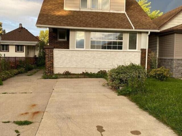 1 Br, 1 bath, Condo 966 Wellington