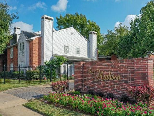 1 Br, 1 bath, Condo 9701 Forum Park Dr