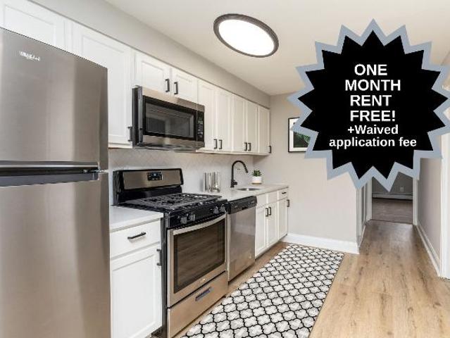 1 Br, 1 bath, Condo 9951 Academy Rd