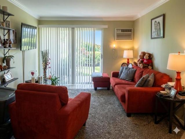 1 Br, 1 bath, Condo 9A Dundee Quarter Dr