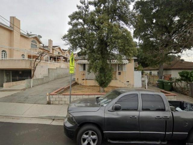 1 Br, 1 bath, Condo 10040 1/2 Pinewood Ave