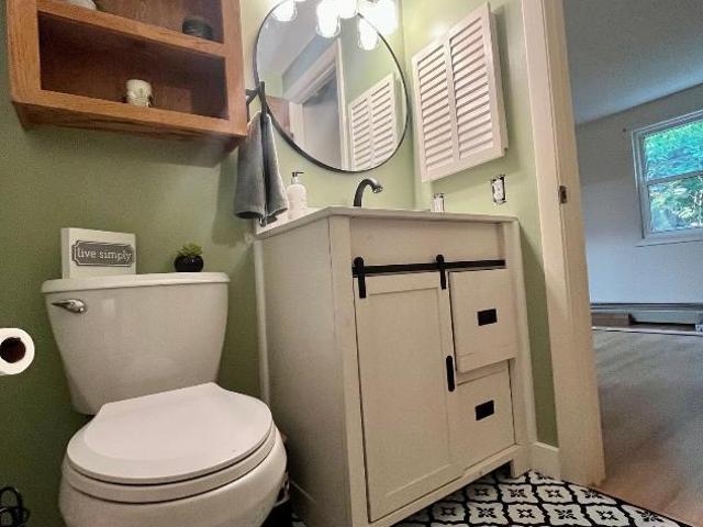 1 Br, 1 bath, Condo 1005 Cocheco Court