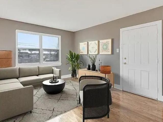 1 Br, 1 bath, Condo 1005 S Main St
