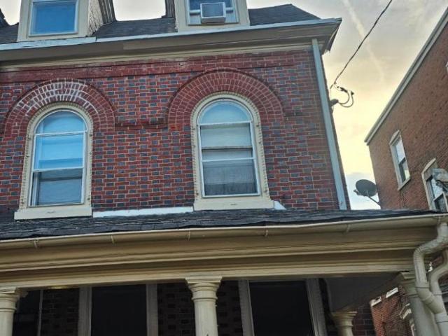 1 Br, 1 bath, Condo 1008 W Main St