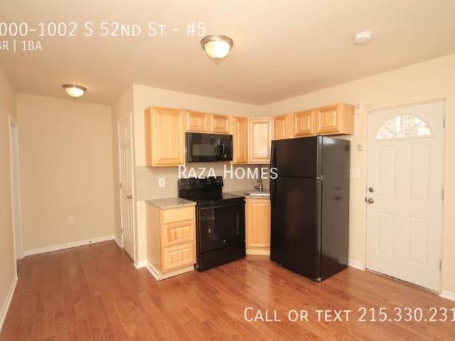 1 Br, 1 bath, Condo 1000 S 52nd St