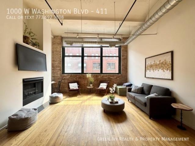 1 Br, 1 bath, Condo 1000 W Washington Blvd