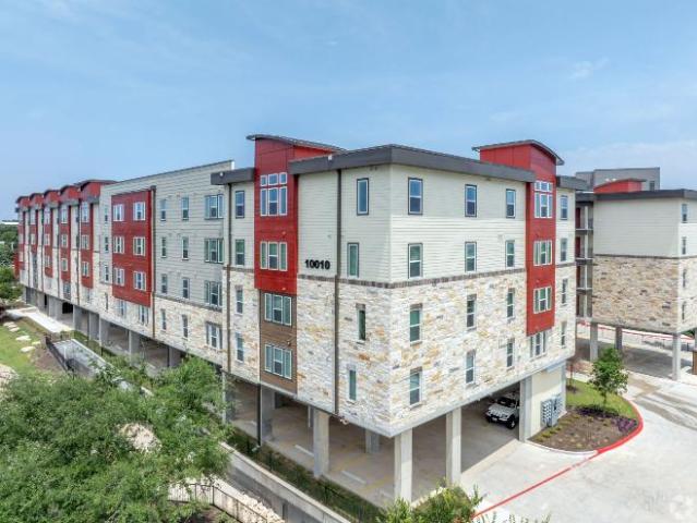 1 Br, 1 bath, Condo 10010 N Capital Of Texas Hwy