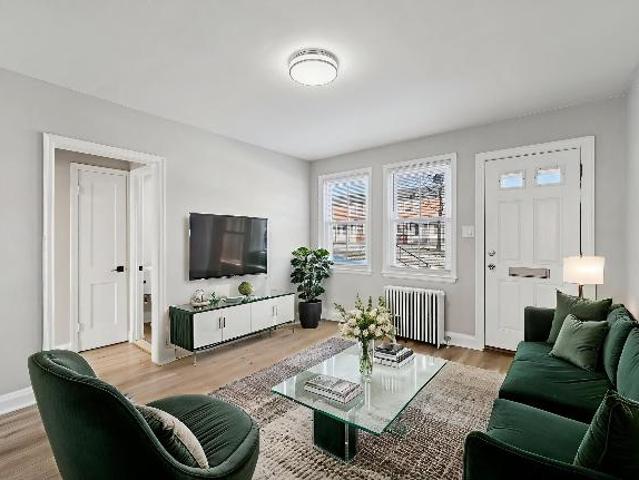 1 Br, 1 bath, Condo 1001 E Jeffrey St