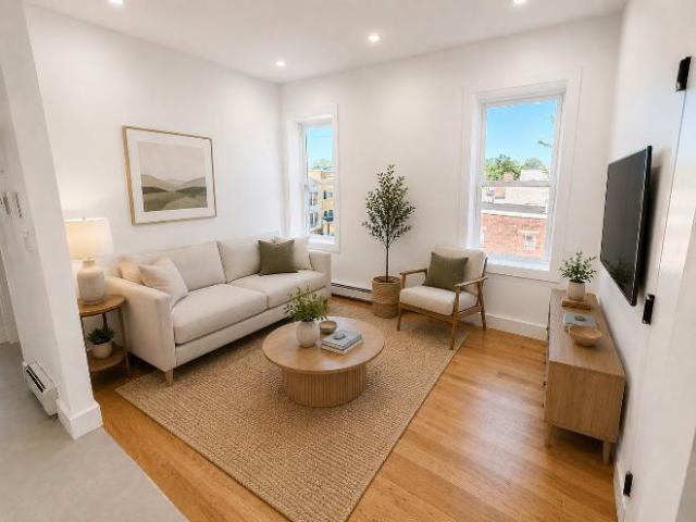 1 Br, 1 bath, Condo 100 Ingraham Place