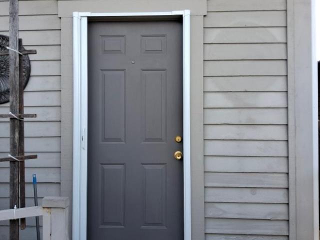 1 Br, 1 bath, Condo 1018 E St