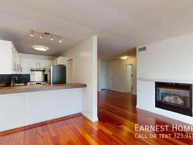 1 Br, 1 bath, Condo 1010 N Kings Rd