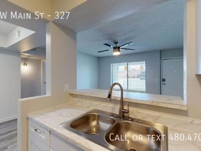 1 Br, 1 bath, Condo 1010 W Main St