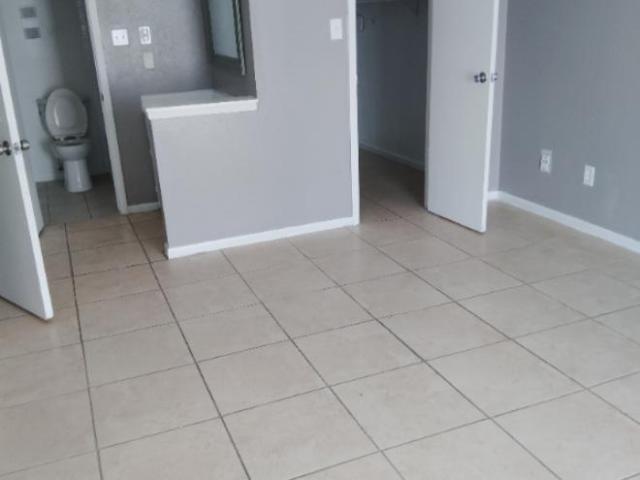 1 Br, 1 bath, Condo 10110 Forum Park Dr
