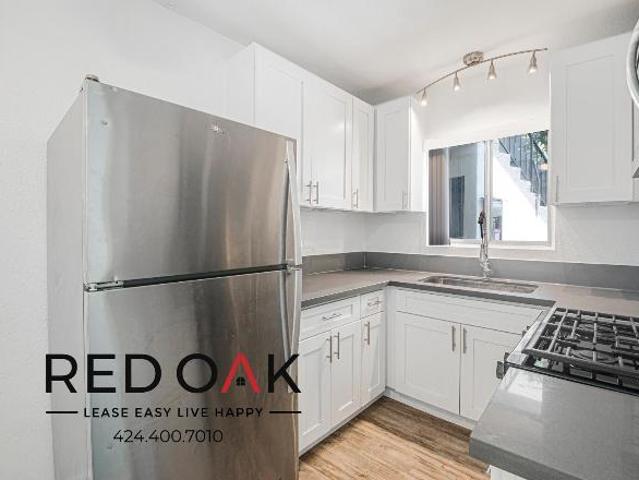1 Br, 1 bath, Condo 1011 E Palmer Ave