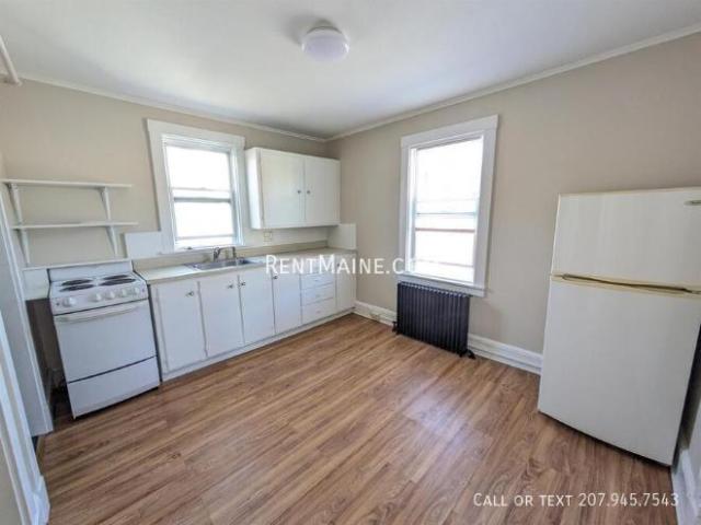 1 Br, 1 bath, Condo 101 Center St
