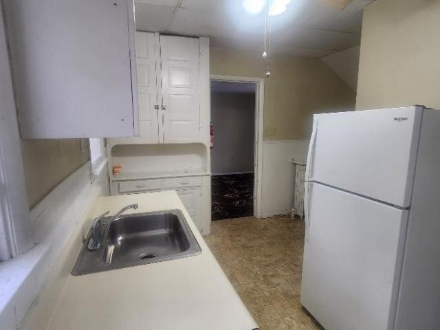1 Br, 1 bath, Condo 101 Crawford Ave