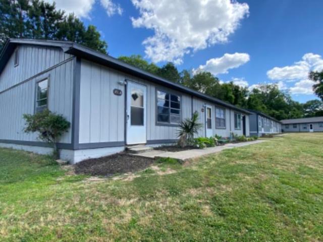 1 Br, 1 bath, Condo 101 Mckellar Hill