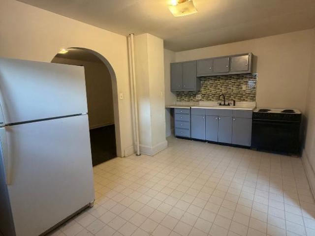 1 Br, 1 bath, Condo 101 Powell Ave