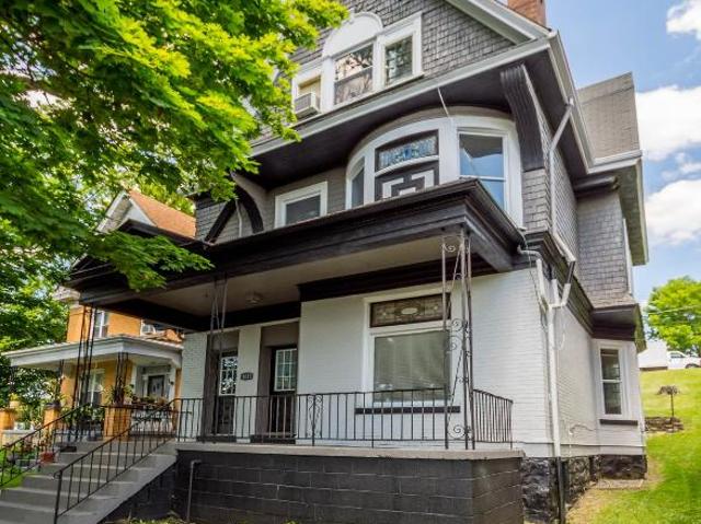 1 Br, 1 bath, Condo 1025 Brownsville Rd