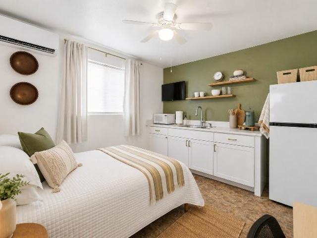 1 Br, 1 bath, Condo 10237 S Avenida Compadres
