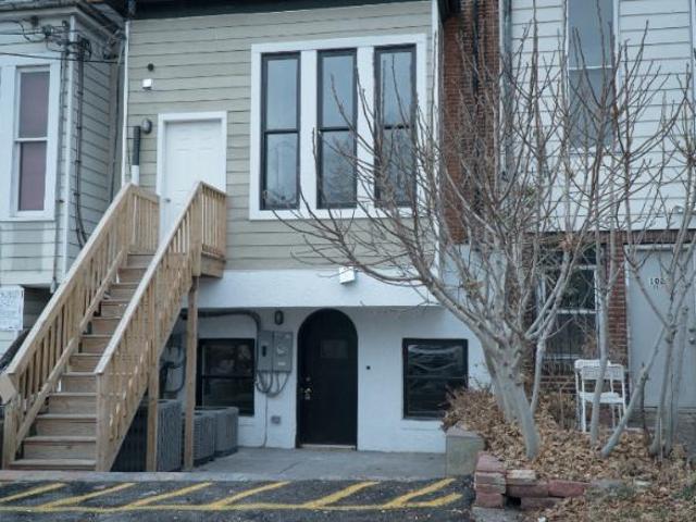 1 Br, 1 bath, Condo 1023 N Calvert St