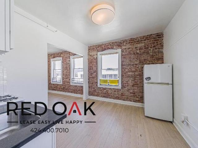 1 Br, 1 bath, Condo 102 N Glendale Ave