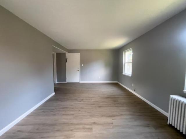1 Br, 1 bath, Condo 10306 Shaker Blvd