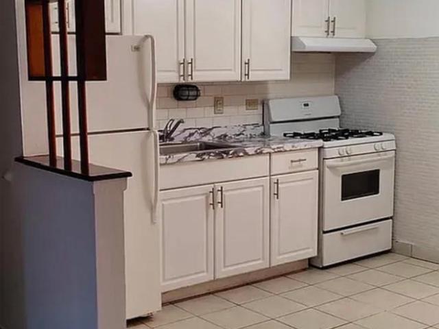 1 Br, 1 bath, Condo 10466 Betty Court