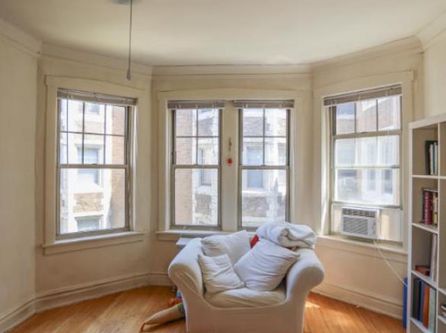 1 Br, 1 bath, Condo 1041 North Shore