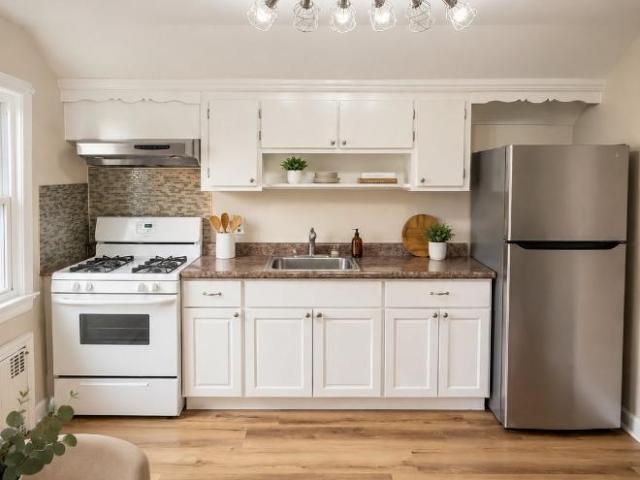 1 Br, 1 bath, Condo 104 Union Ave