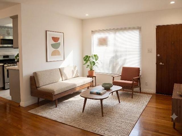 1 Br, 1 bath, Condo 1057 E Appleton St