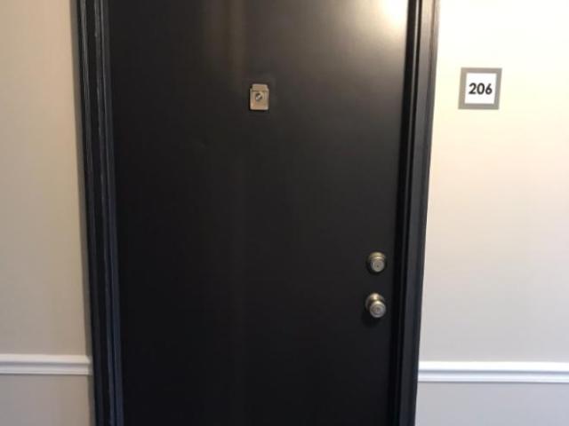 1 Br, 1 bath, Condo 105 N Elm St