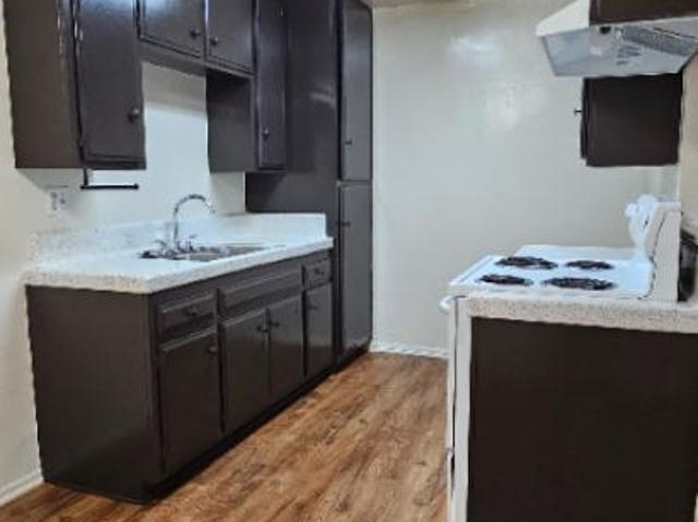 1 Br, 1 bath, Condo 10635 Colima Road