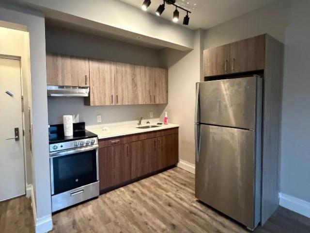 1 Br, 1 bath, Condo 106 N Grove St