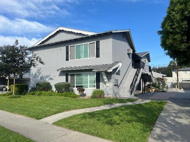 1 Br, 1 bath, Condo 10761 Palma Vista