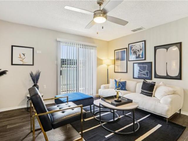1 Br, 1 bath, Condo 1070 Mearns Meadow Blvd