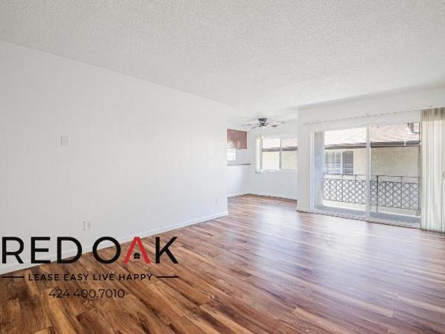1 Br, 1 bath, Condo 10714 Western Ave