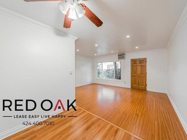 1 Br, 1 bath, Condo 10838 Morrison St