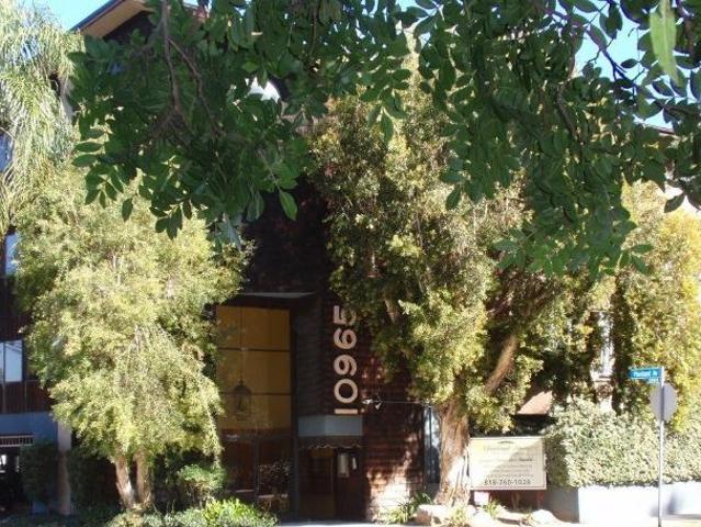 1 Br, 1 bath, Condo 10965 Fruitland Drive