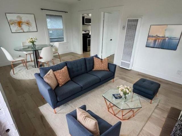 1 Br, 1 bath, Condo 109 Alberta St