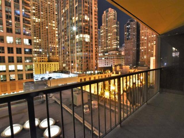 1 Br, 1 bath, Condo 10 E Ontario St