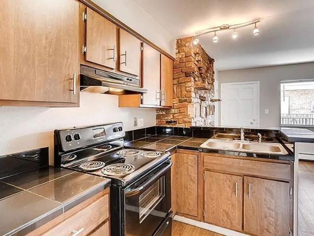 1 Br, 1 bath, Condo 10 S Sherman Street