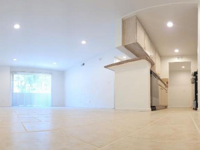 1 Br, 1 bath, Condo 11020 Hesby Street