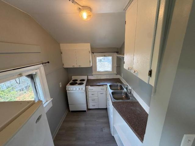 1 Br, 1 bath, Condo 1102 W Sharp Ave