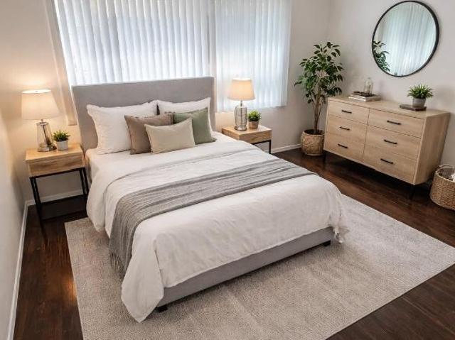 1 Br, 1 bath, Condo 11030 Moorpark St