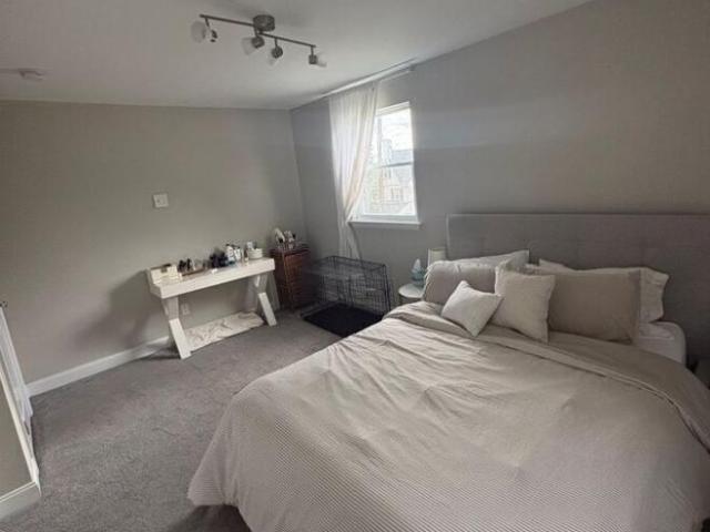 1 Br, 1 bath, Condo 110 Belmont